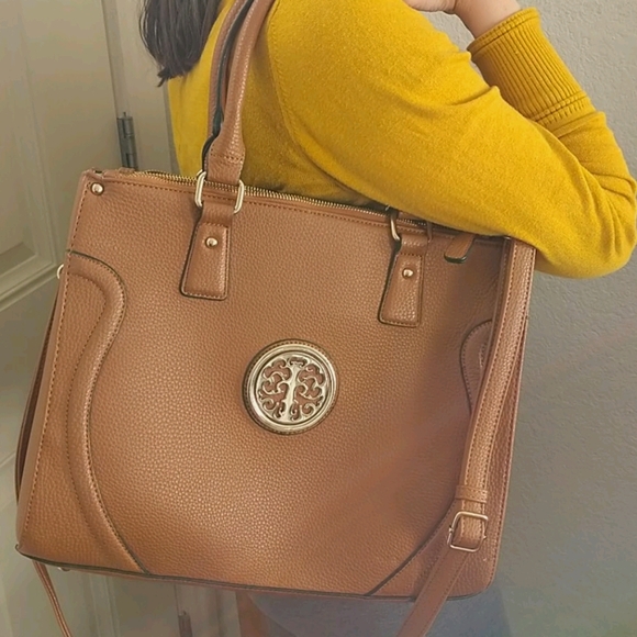 Dasein | Bags | Large Camel Colored Purse | Poshmark